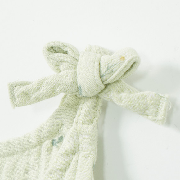 Baby Musselin-Kleid mit Knöpfen in hellgrün | Ernsting's family
